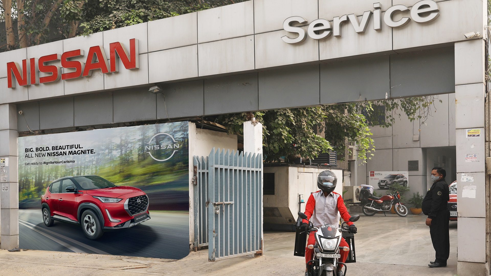 Nissan India Expands Network With 50 New Touchpoints - CarSaar
